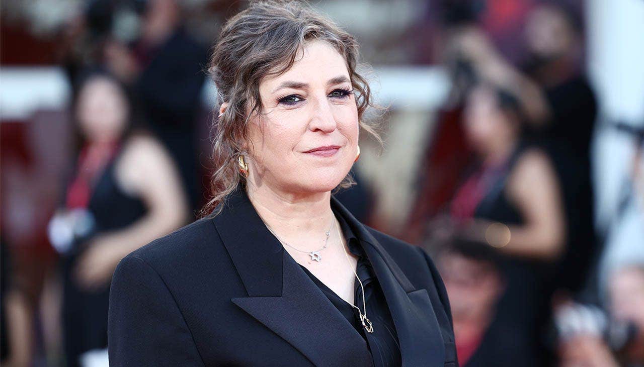 Mayim Bialik details 'nightmare' after one injection of GLP-1 drug led ...