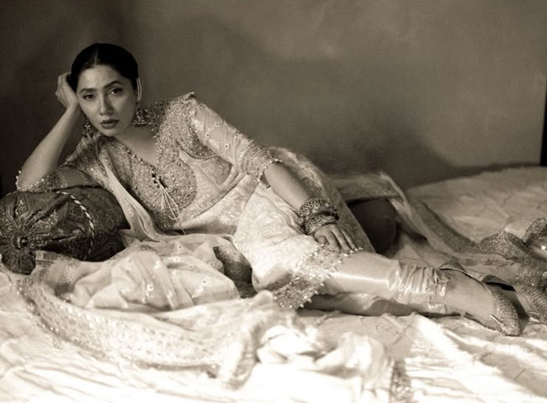 Mahira Khan reacts to acid attack on Quetta doctor, calls incident ...