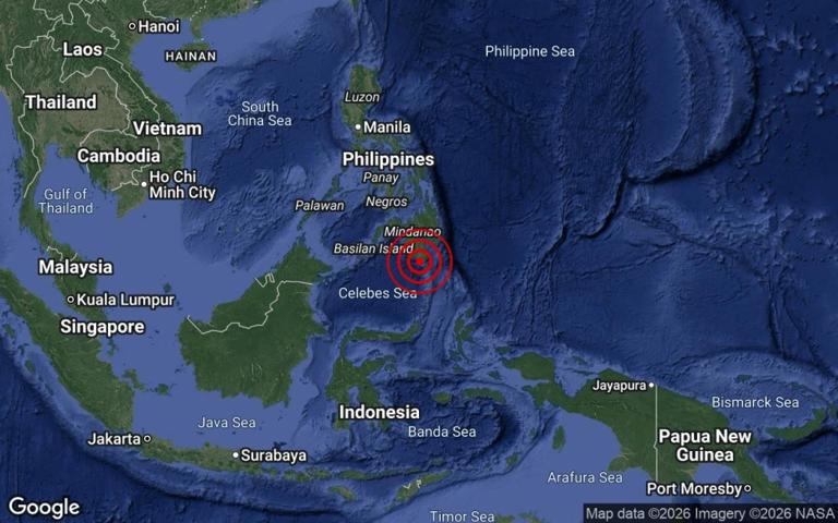 Powerful 8.2-magnitude quake off Mindanao rattles southern Philippines ...