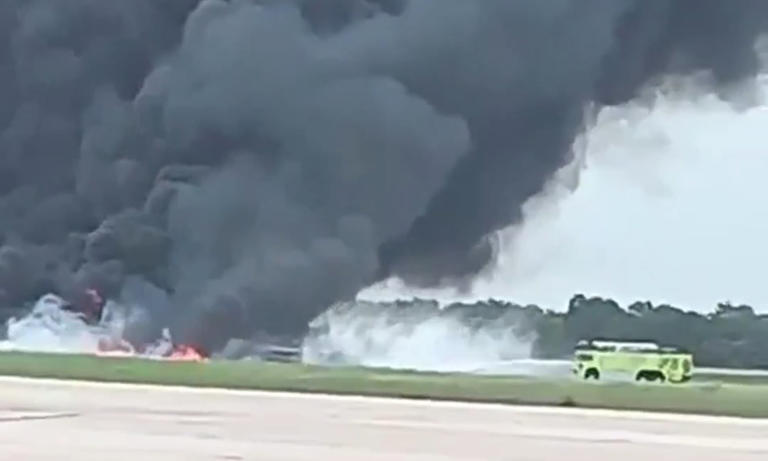Private Gulfstream jet crashes in Dominican Republic, leaving massive ...