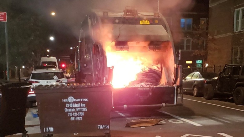 Lithium ion batteries keep exploding in New York City garbage trucks ...
