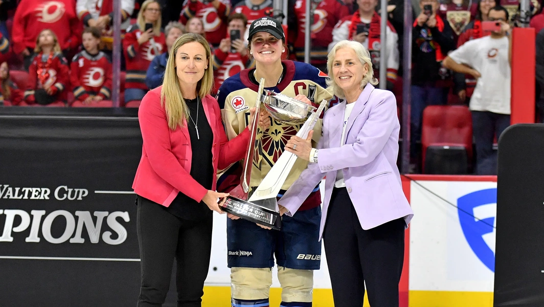 Marie-Philip Poulin awarded honorary doctorate after Walter Cup win