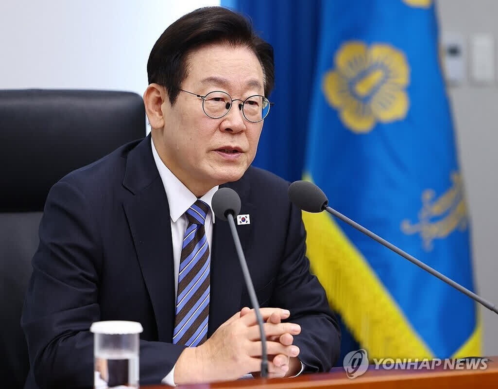 李 대통령 지지율 55.2%…민주 41.8%·국힘 41.1%