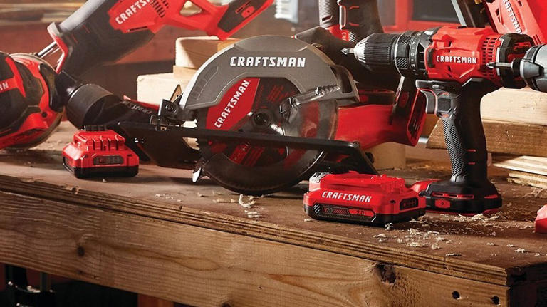 How much juice do power tool batteries lose when you're not using them?
