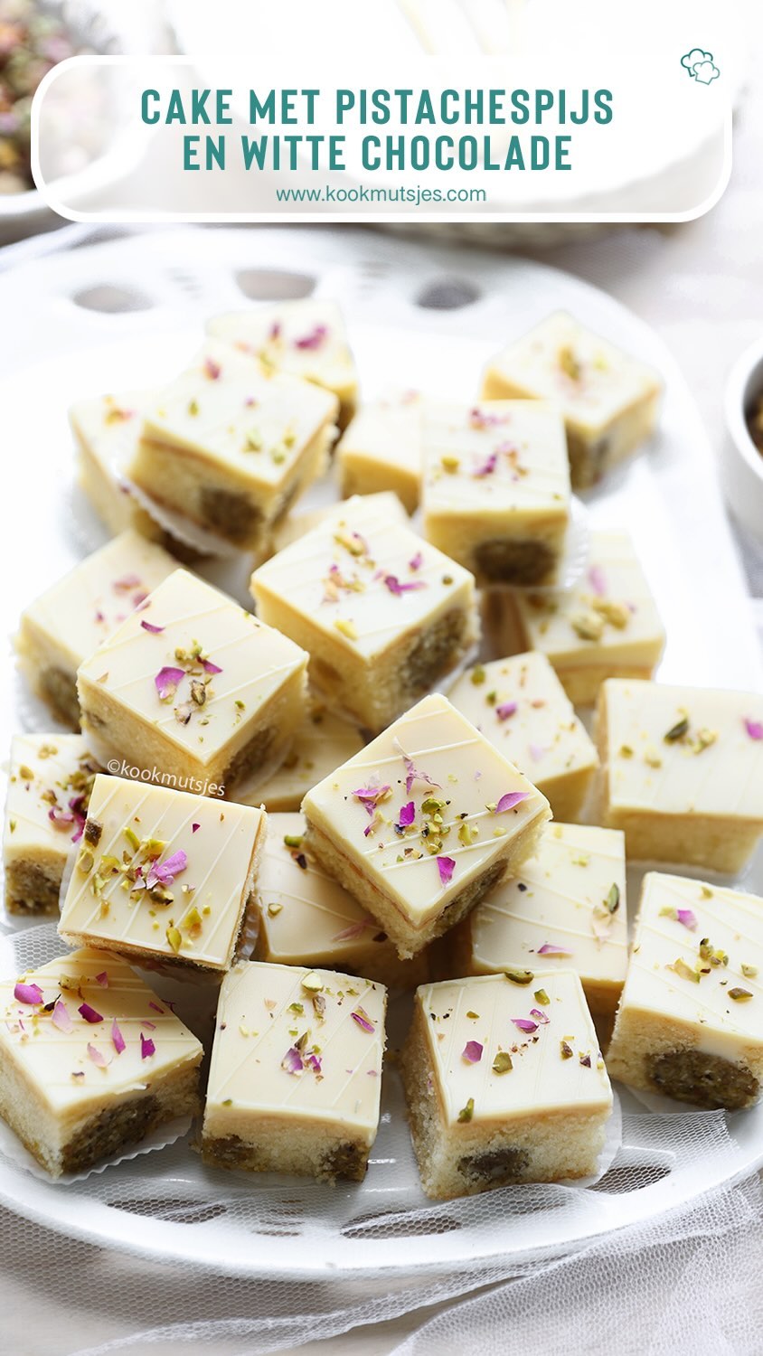 Pistachecake met witte chocolade en pistachevulling