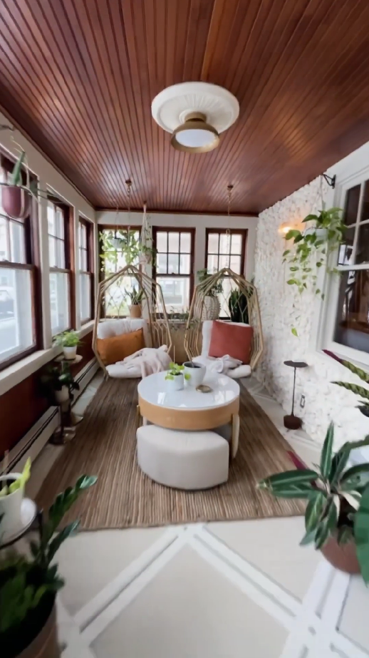 Modern living starts with motorized window blinds