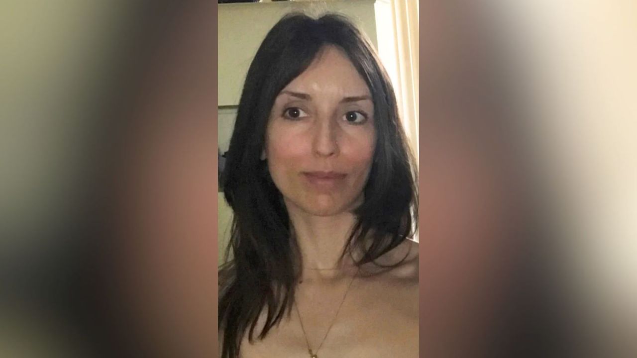 Feds say Vegas woman on trial for murder targeted older men on dating apps