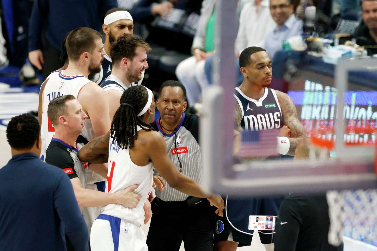 Standing on business: PJ Washington immortalizes iconic Mavs moment ...