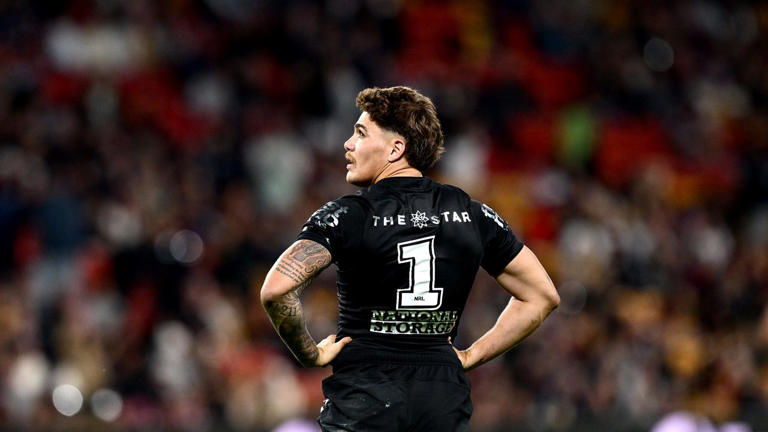 Walsh returns as Maroons make Origin changes
