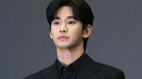Big relief for Kim Soo-hyun! Actor to begin first activity after one ...