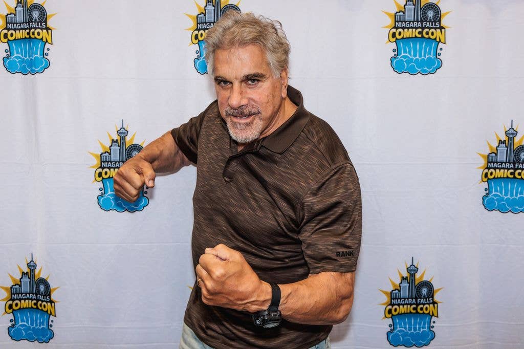 The Incredible Hulk star Lou Ferrigno, 74, looks decades younger in new ...