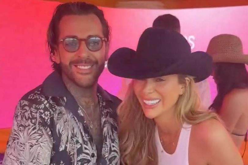 Olivia Attwood sets steamy Pete Wicks screensaver during romance ...
