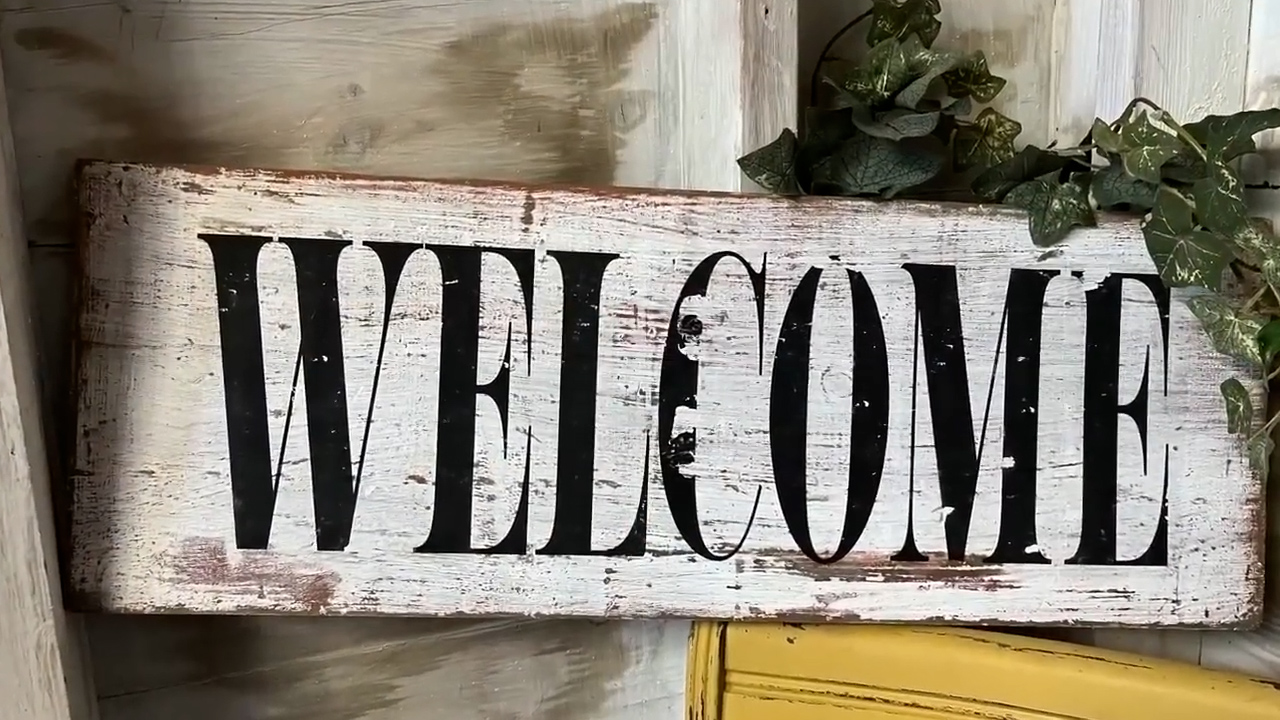 Transform your designs: Create huge signs with this simple trick