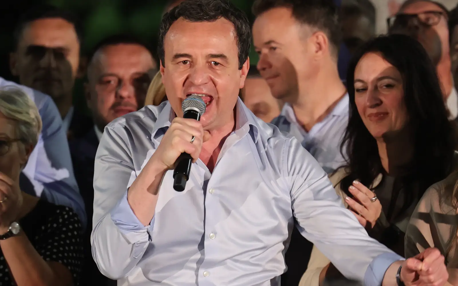 Kosovo PM’s party winning in snap polls, but no majority