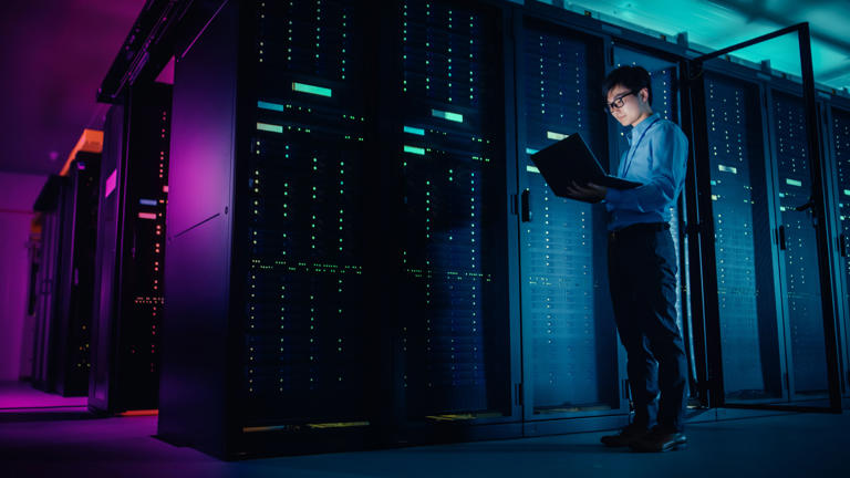 Which big 3 cloud computing stock is the best buy now?