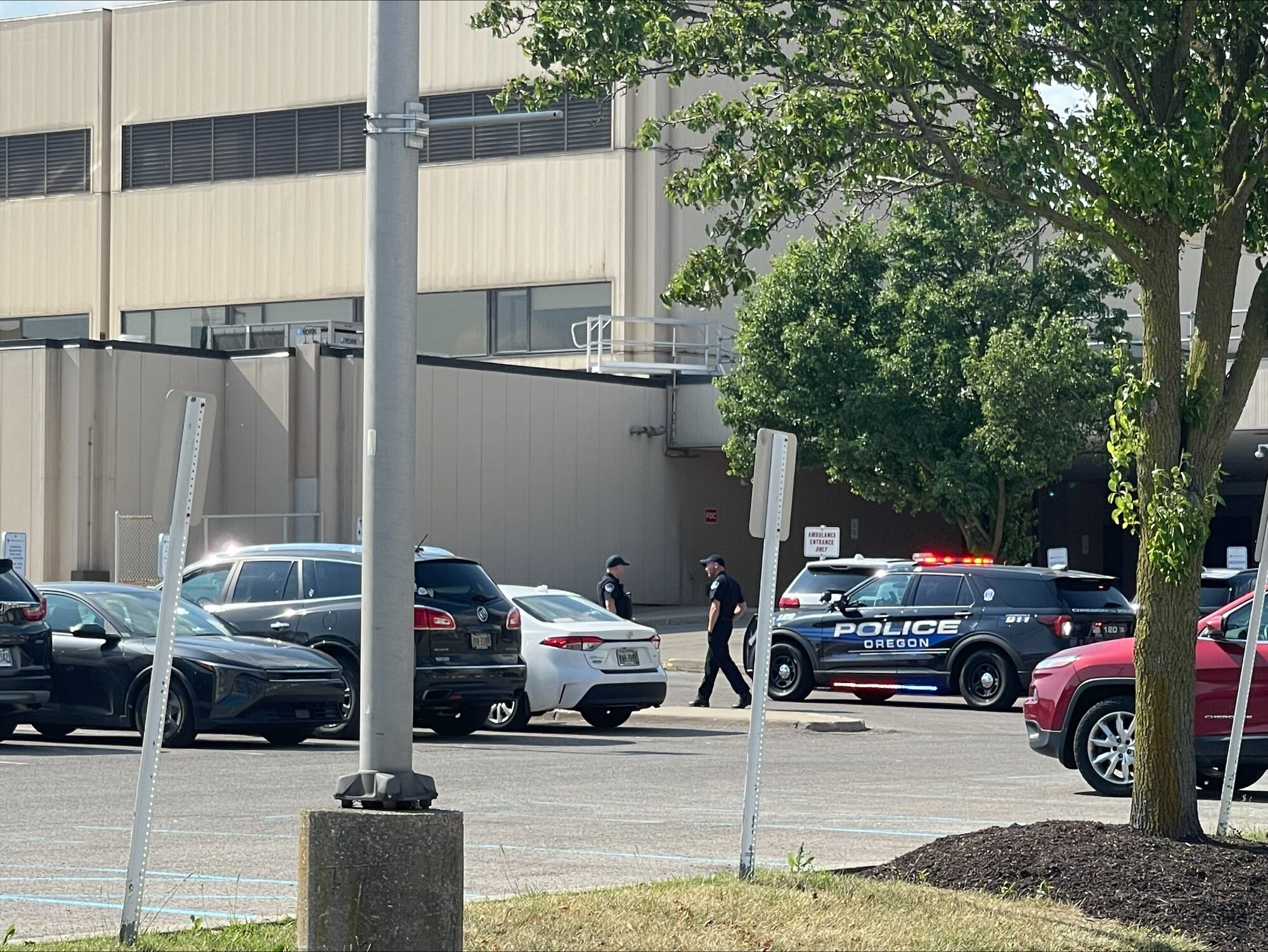 Hospital police officer fatally shoots person at St. Charles Hospital ...