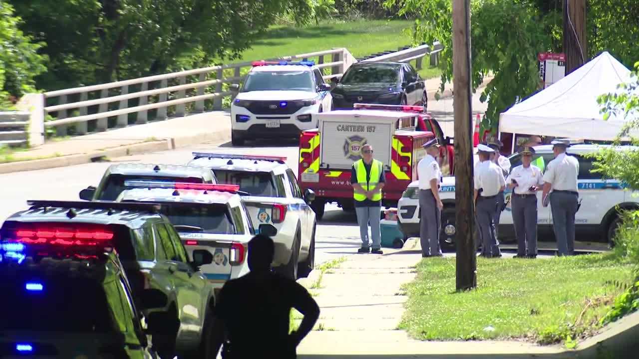 Raw video: Large police presence in Pikesville where officer was shot