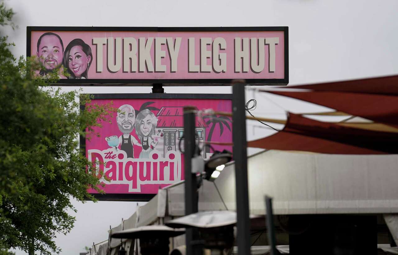 Turkey Leg Hut co-founder Nakia Holmes announces one-day food popup in ...