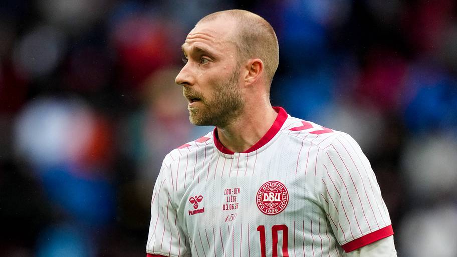 Christian Eriksen 'conscious, doing well' after collapsing on pitch