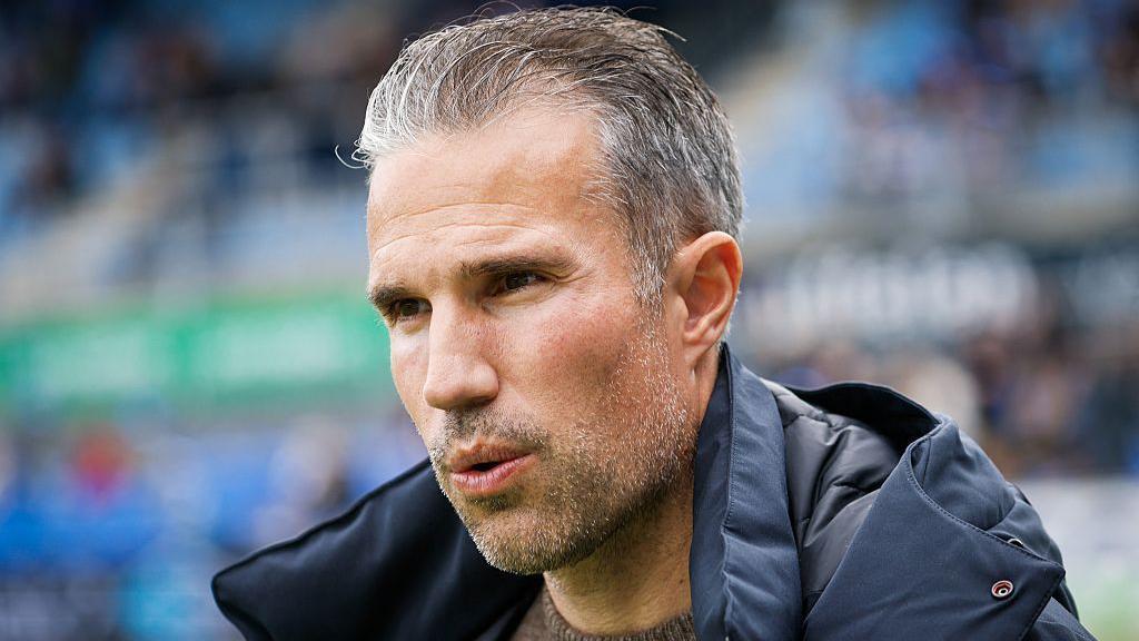 Van Persie sacked by Feyenoord after 18 months