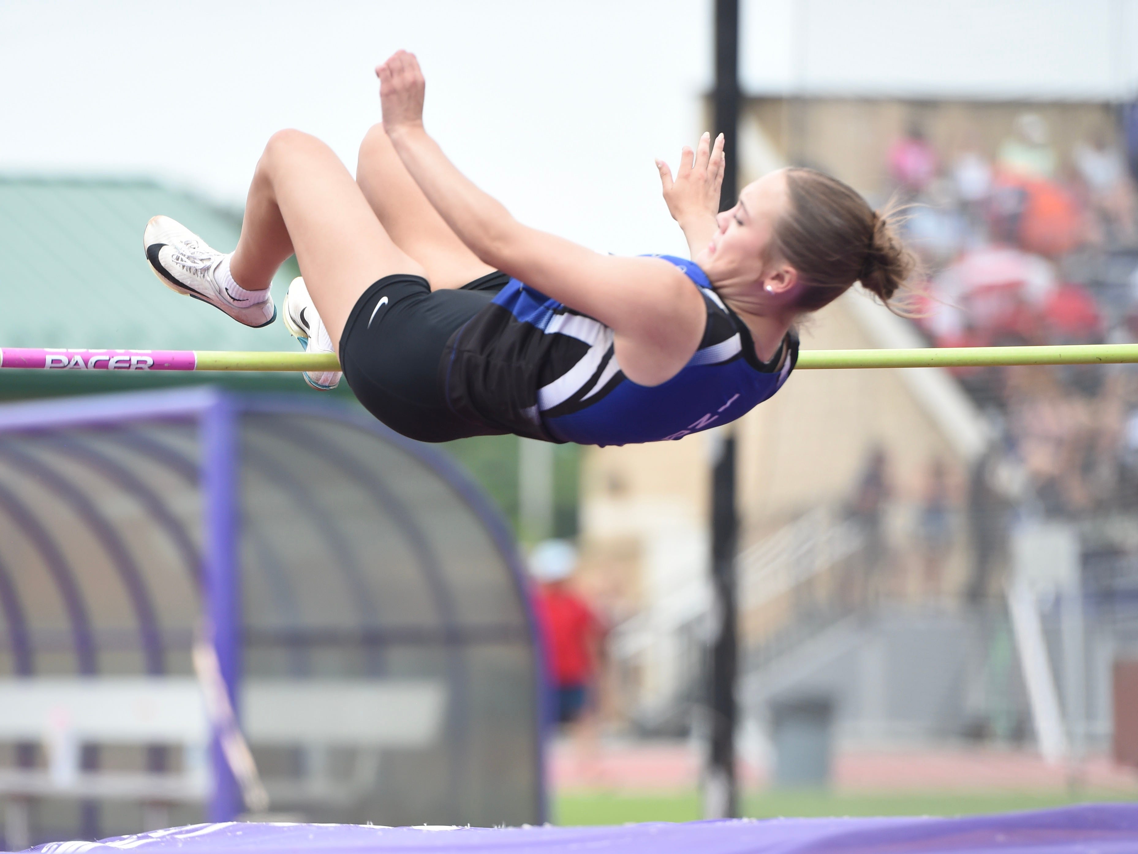 Riverheads, Fort, Draft athletes bring home state track gold
