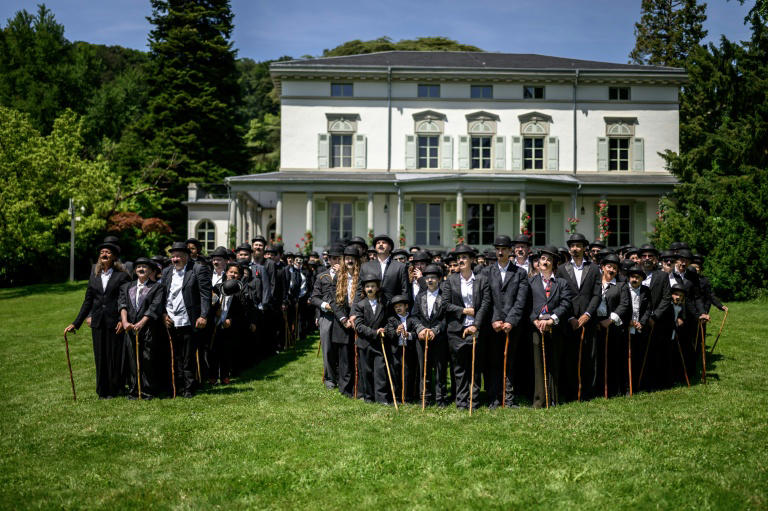 Hundreds of Charlie Chaplin lookalikes gather in Switzerland