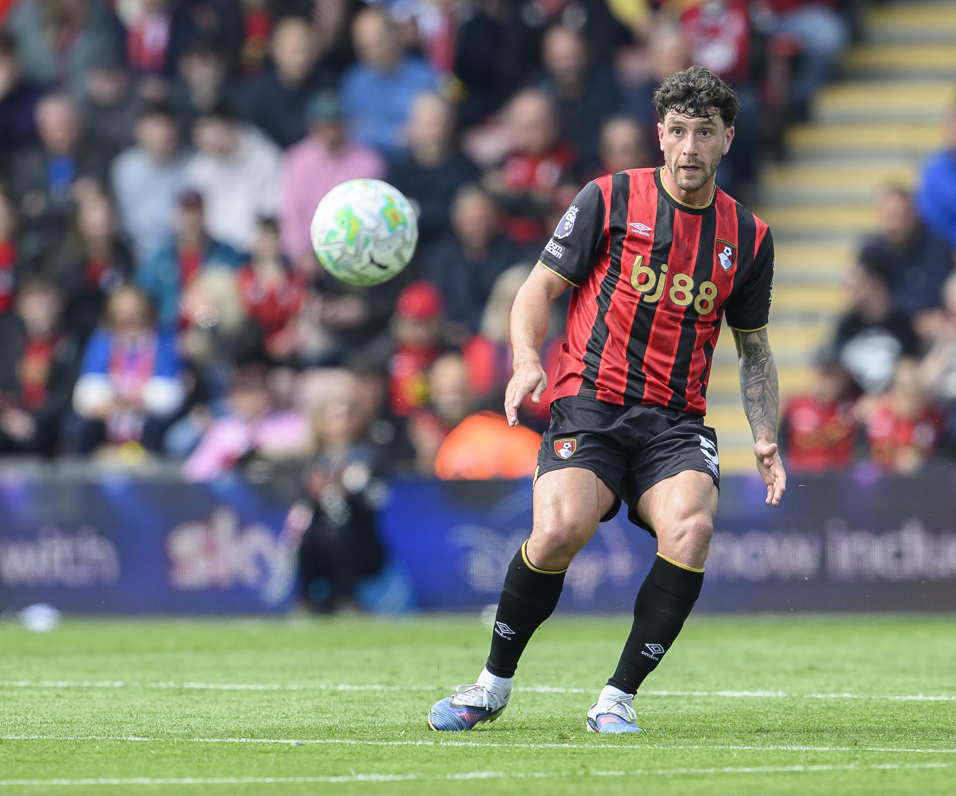 Marcos Senesi signs Tottenham contract