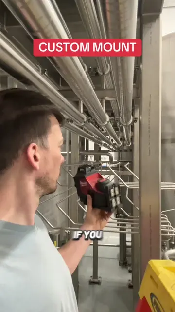 DIY laser level clamp for stainless steel rooms