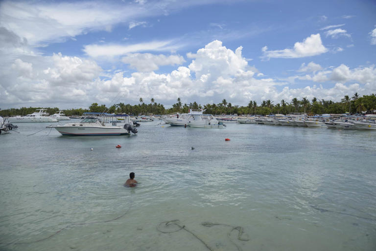 Private jet crashes in Dominican Republic, two killed