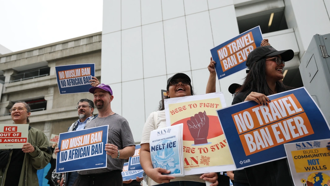 US strikes deportation deal with CAR, tightens green card rules