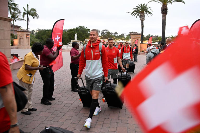 Swiss team warns of rattlesnakes at San Diego World Cup base