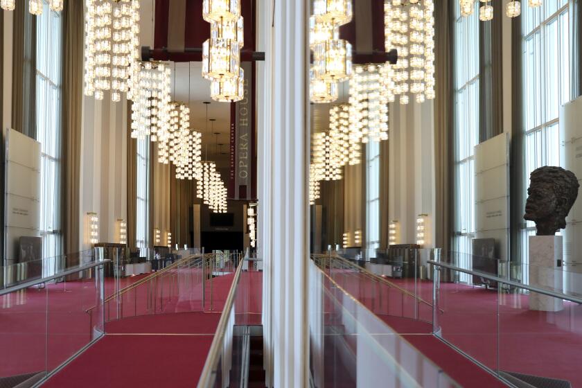 Judge tosses Kennedy Center suit against musician Chuck Redd, who ...