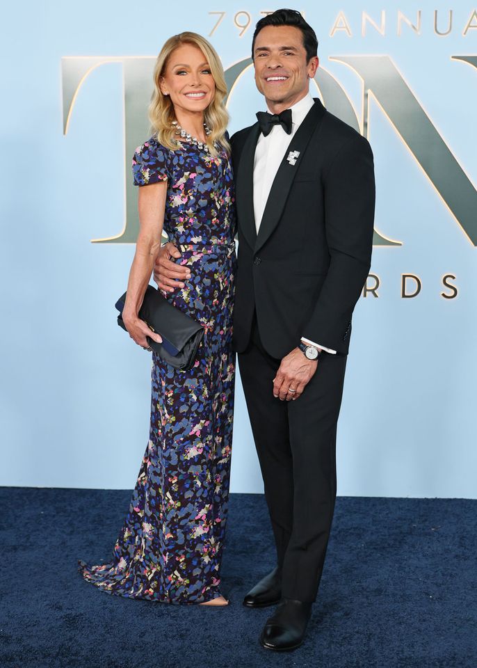 Kelly Ripa admits the one regret she has from her $179 Vegas wedding to ...