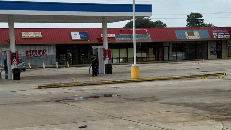 1 dead, 1 hurt after fight, shootout in north Harris County, HCSO says ...