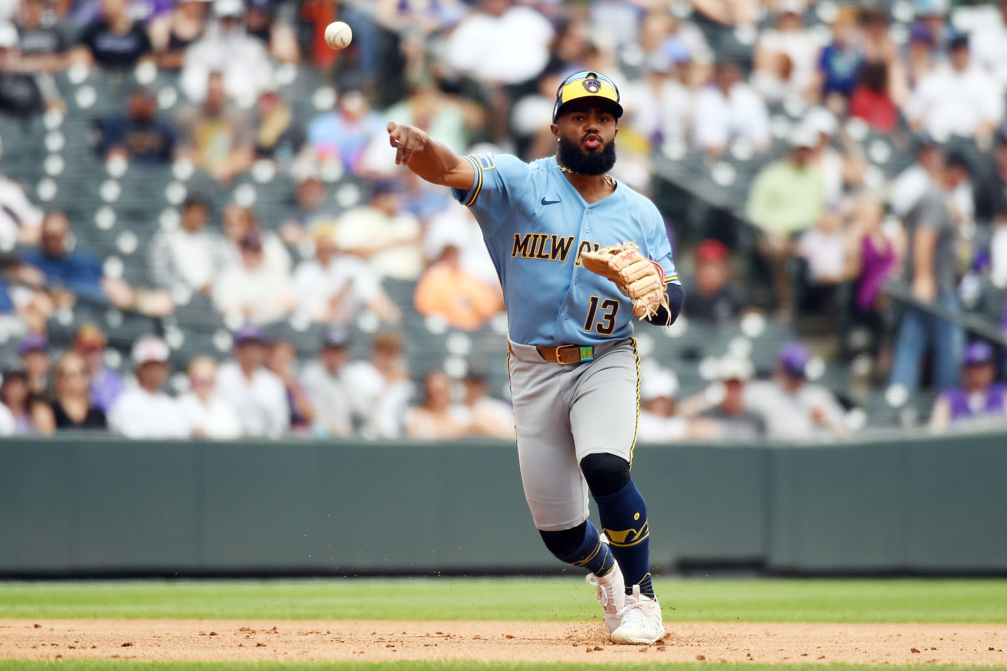 Brewers 8, Rockies 3: Gary Sánchez's big blast sparks seven-run sixth
