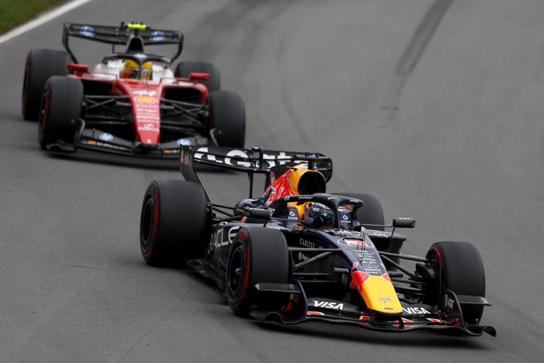 F1 | Hamilton rivela: “Red Bull ha il miglior motore, poi Mercedes e ...