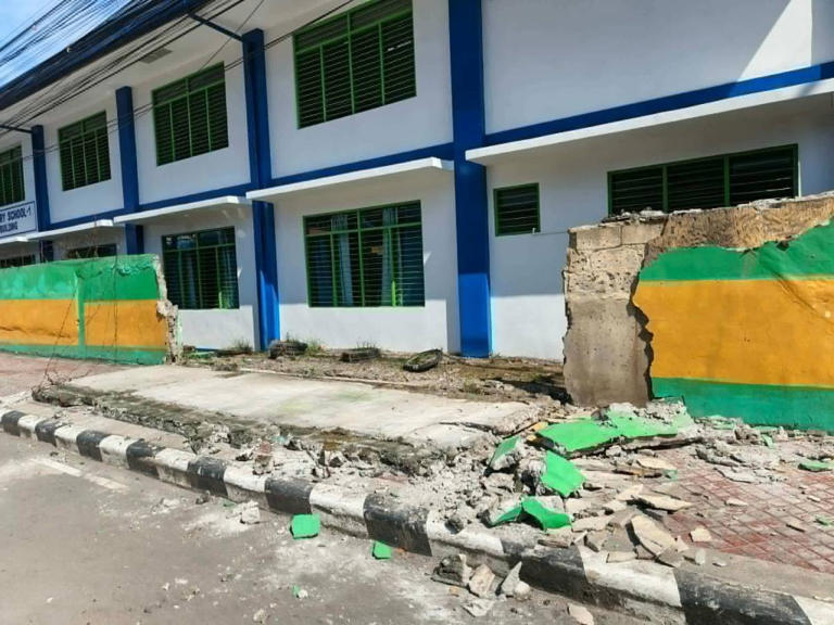 Marcos cancels classes in all levels in quake-affected areas