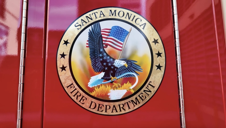 Elderly man dies after Santa Monica apartment fire