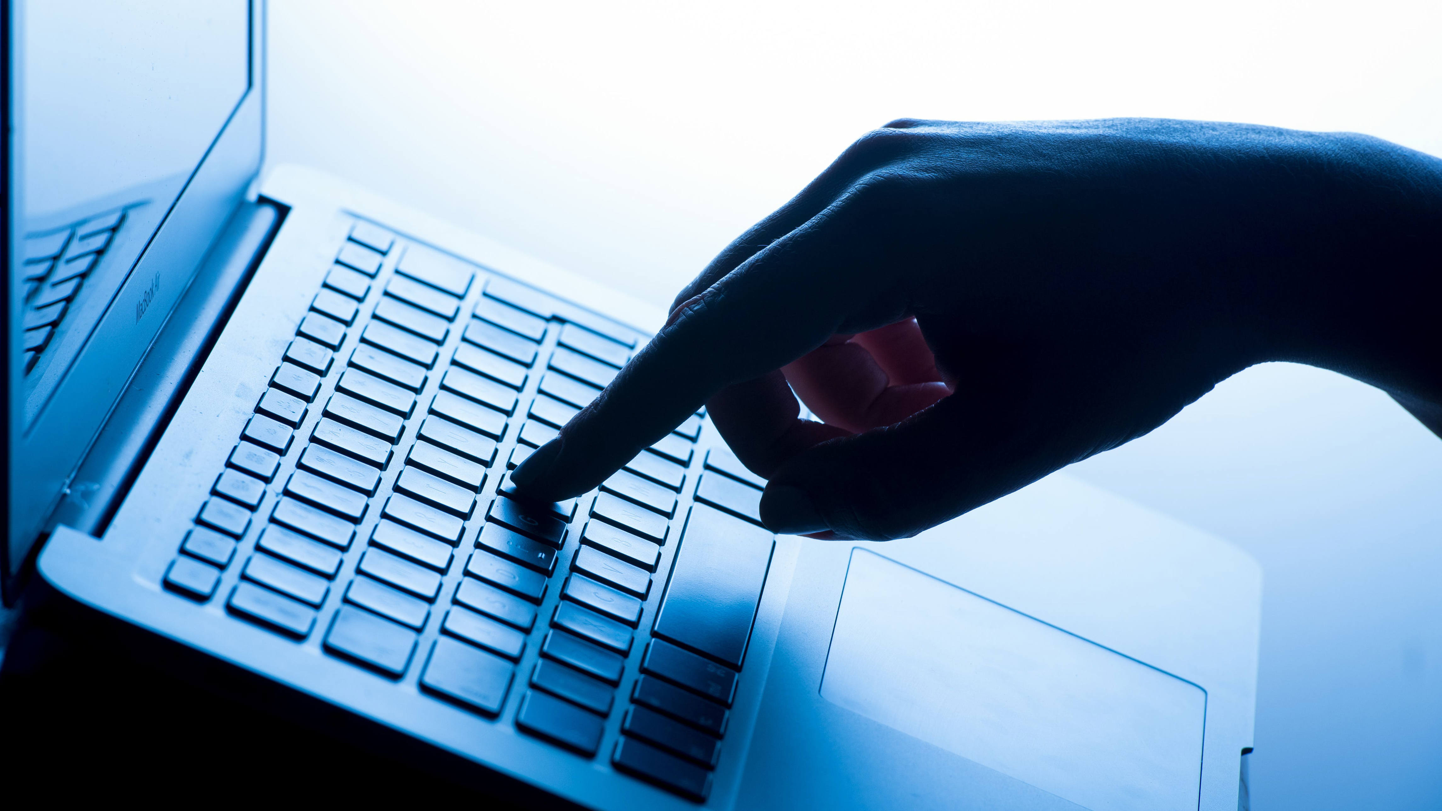 Bogus insurance claims worth £233m detected by Aviva in 2025