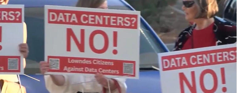 Data center coalition addresses community fears over water, noise and jobs