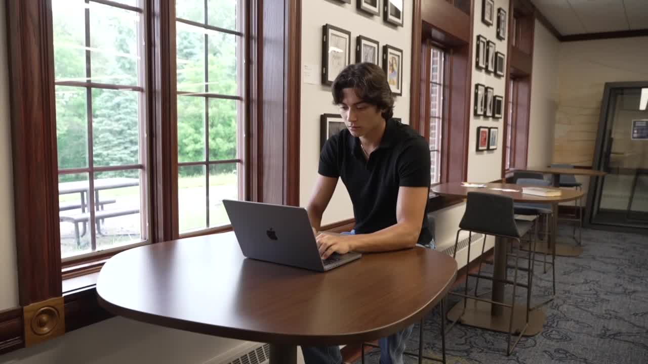 More Michigan teens are looking for summer jobs. Are local students ...