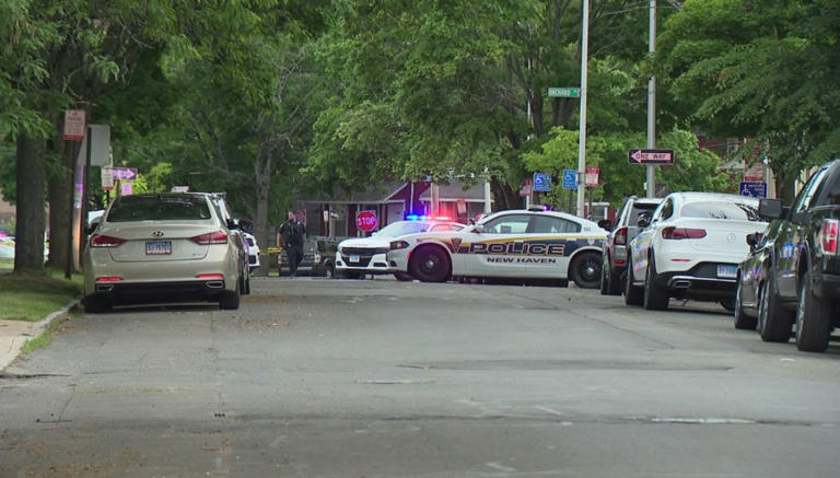 New Haven Police investigate after shooting victim struck