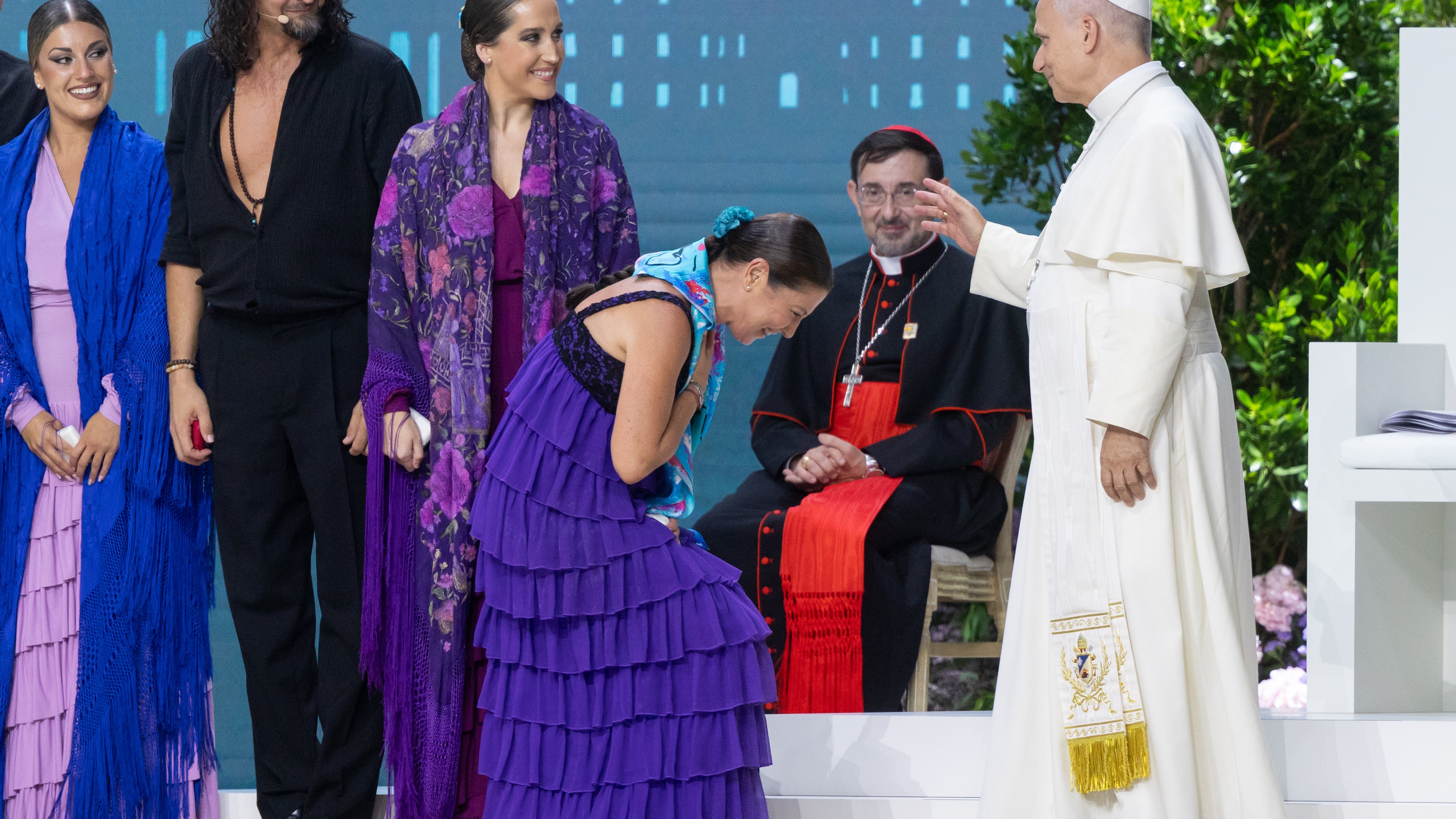 El Papa llama a las instituciones a tejer redes a favor de la dignidad ...