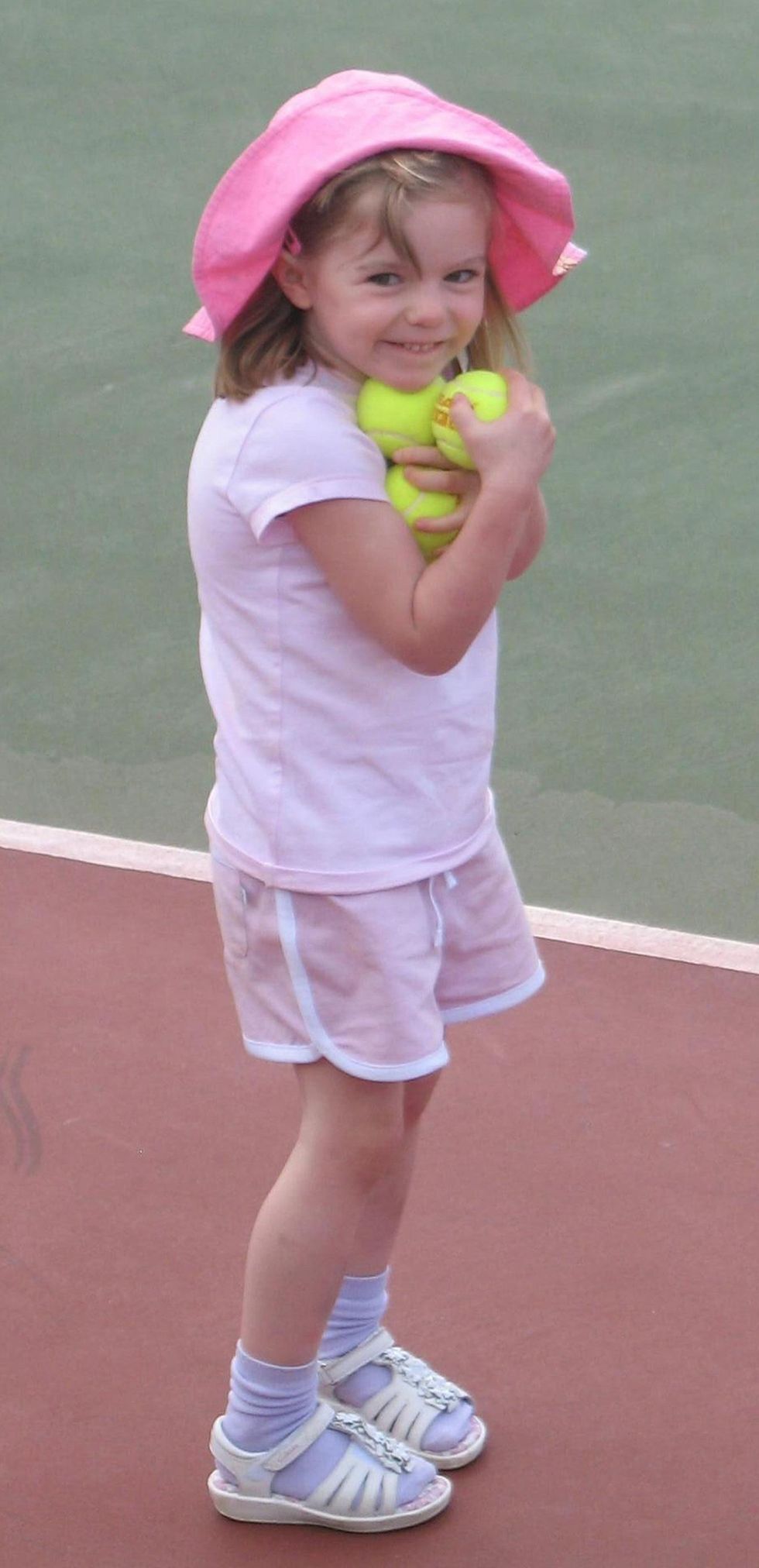 Crucial Madeleine McCann files handed over to Scotland Yard by German ...