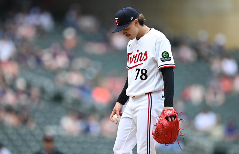 Royals 6, Twins 5: Diamond kings trump bullpen jokers
