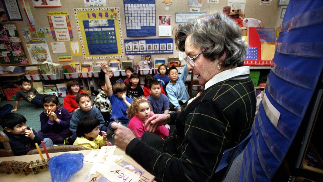 Raising strong readers from day one