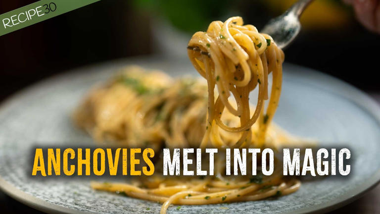 Anchovy lemon spaghetti with chili and parsley