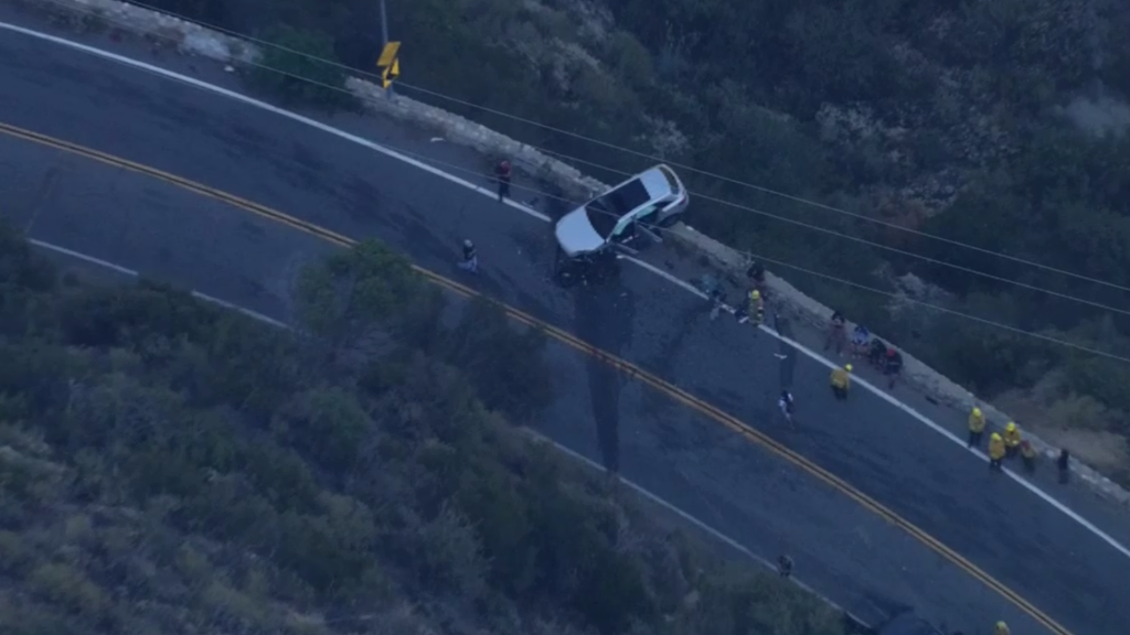 1 hospitalized after Mt. Baldy crash leaves car teetering over cliff ...