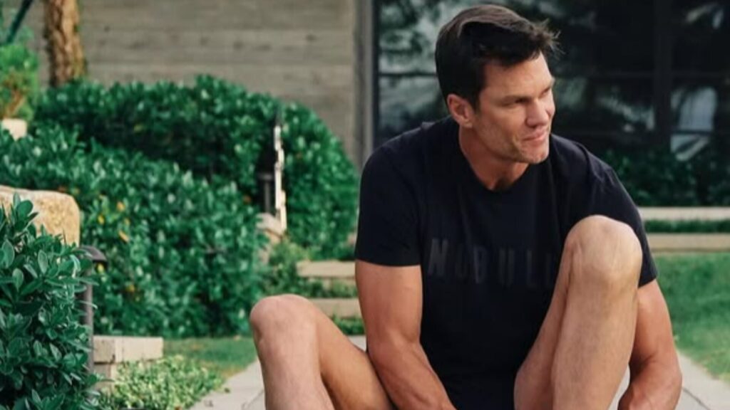 Tom Brady explains owning specific gym equipment for every muscle group ...