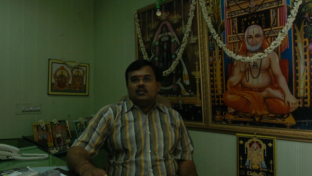 Astrologers outline Sade Sati timelines for Aries, Pisces, Aquarius